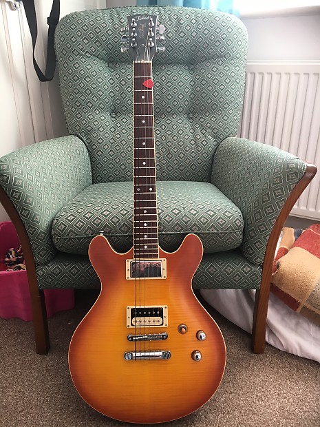 Zen On Morales buying Mosrite Hi