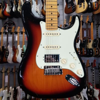 Fender Player Plus Stratocaster HSS MN 2021 | Reverb Deutschland