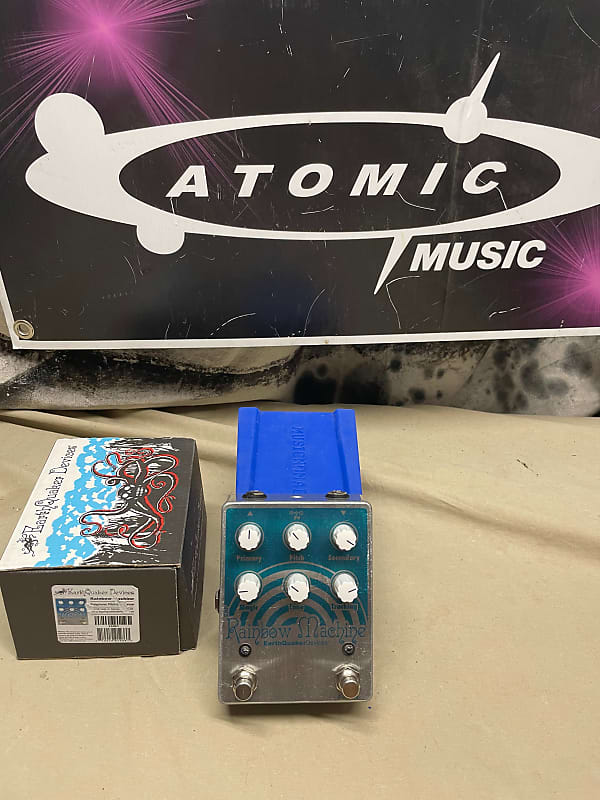 EarthQuaker Devices Rainbow Machine v2 Polyphonic Pitch | Reverb