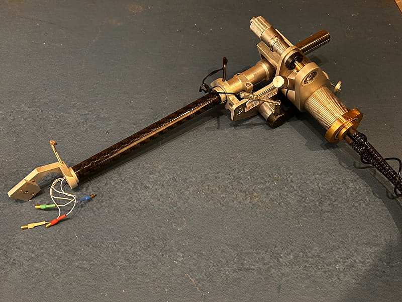 Audiomods Series Six Tonearm 2024 - Silver/carbon fiber | Reverb