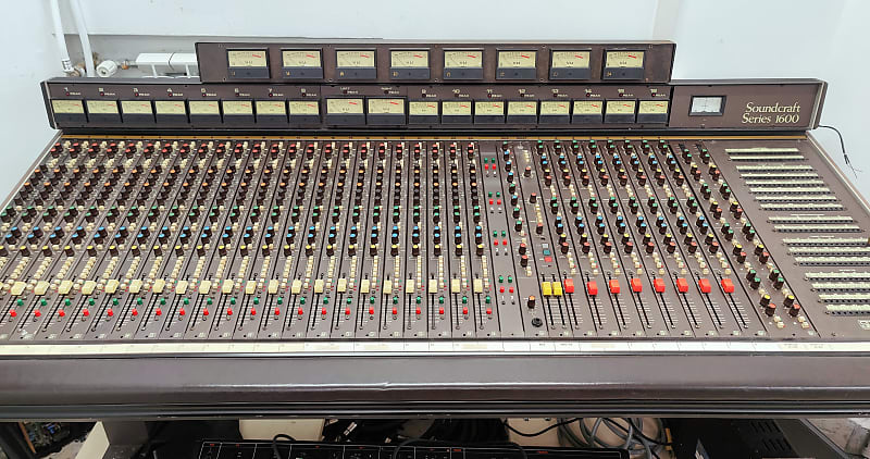 Soundcraft 1600 (Producer Series Wide) 1980 - Brown | Reverb