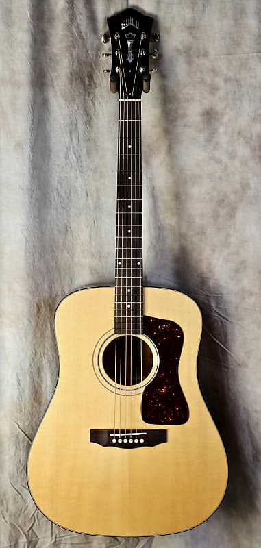Guild USA D-40 Dreadnaught Gloss Natural | Reverb