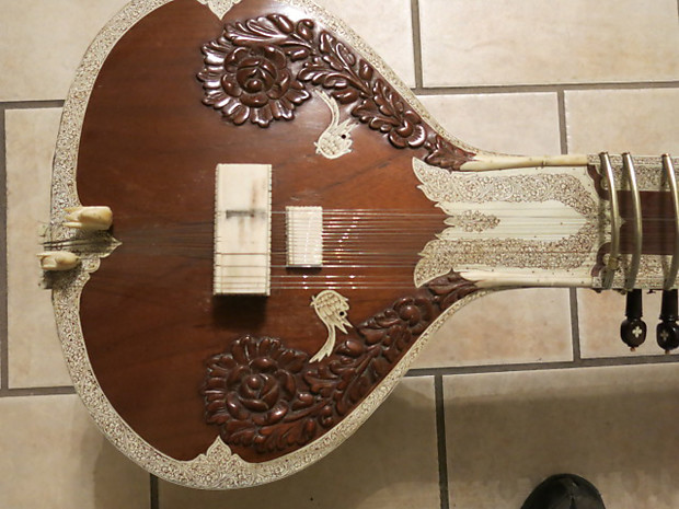 Left Handed Sitar- Rare Hiren Roy Built in 1993 | Reverb Canada