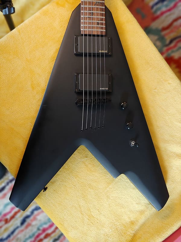 Schecter Damien B-2 Flying V Satin Black | Reverb