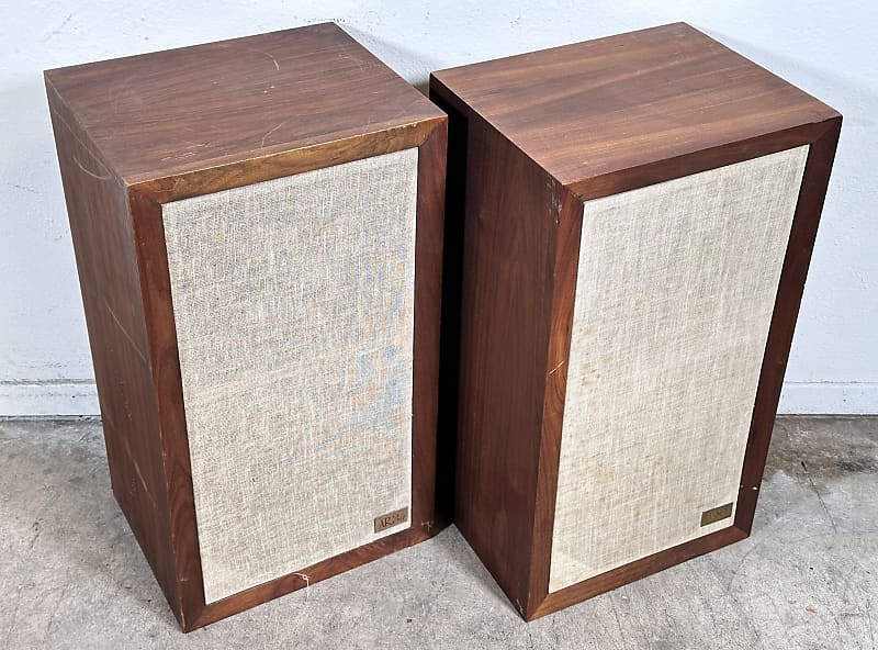 Vintage Acoustic Research AR-3a Speaker Pair | Reverb