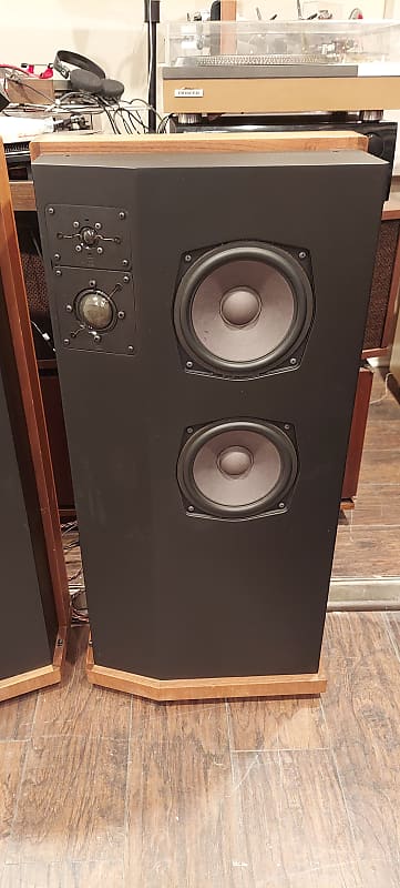 ADS L1230 | Reverb ADS L1230 | Reverb