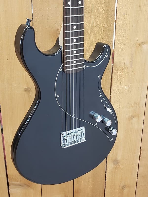 Line 6 Variax 300 - USED | Reverb