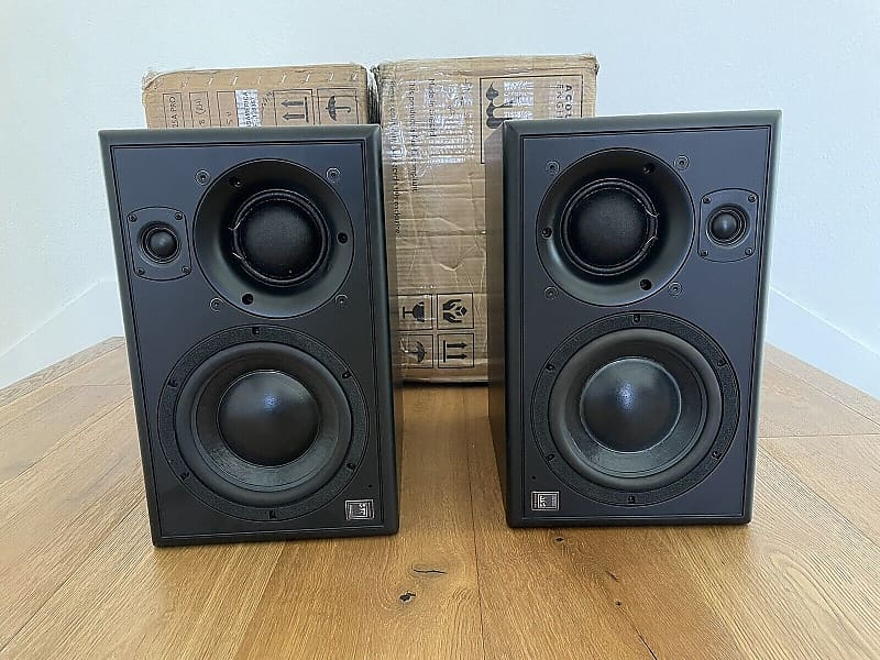 ATC SCM25A pro Studio Monitors (Pair) | Reverb