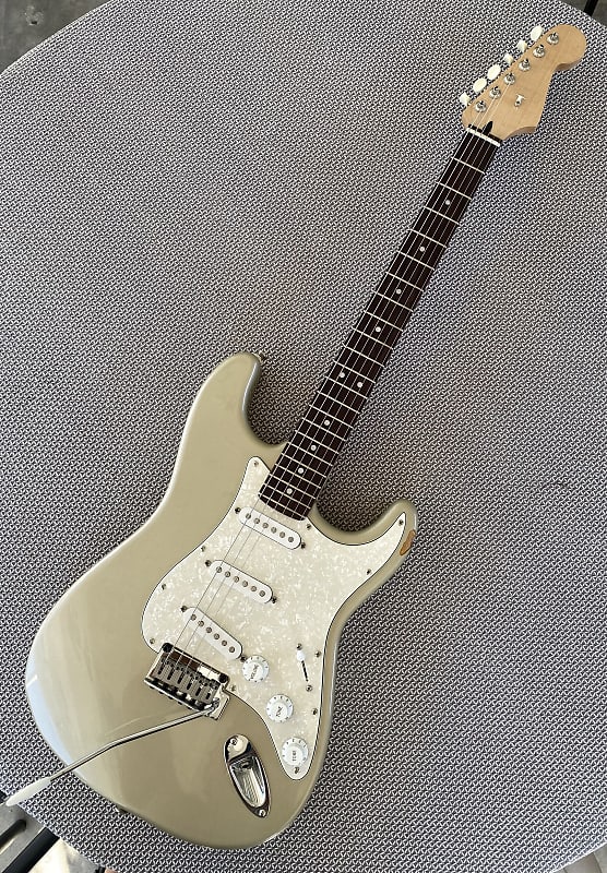 Custom Stratocaster Partscaster 2000’s - Shoreline Gold | Reverb