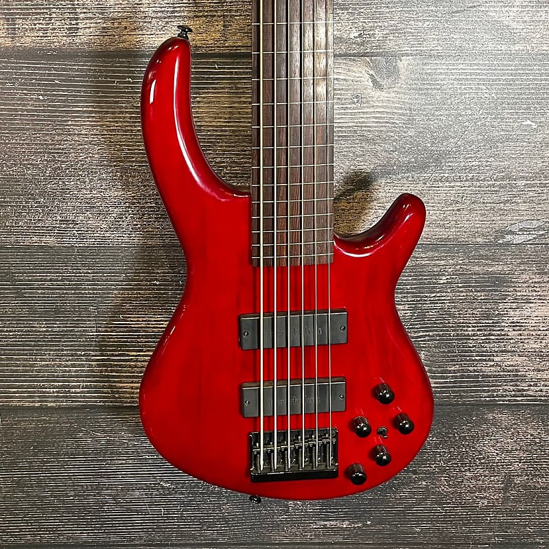 Dean Edge 6-String Fretless 6 String Bass Guitar (Huntington, | Reverb