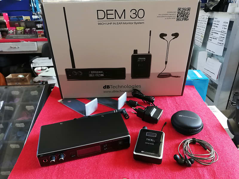 dB Technologies DEM 30 In Ear Monitor Set | Reverb