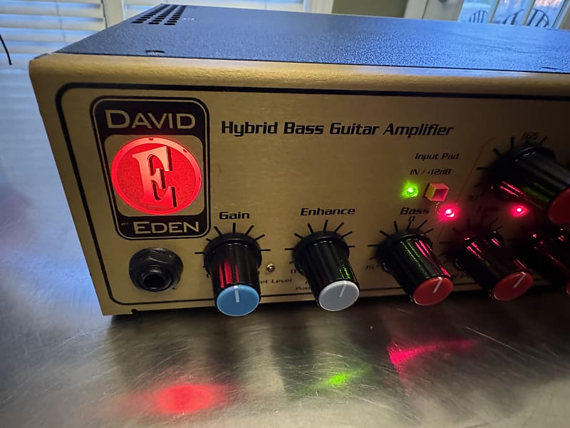 Eden Amplification WT800C Bass Head 2005 Gold | Reverb