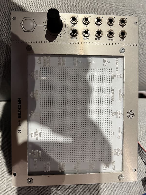 HackMe Vectr 2010-2020 - Silver | Reverb