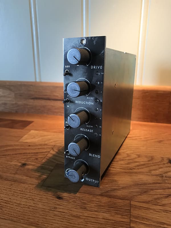 AwTAC Channel compressor | Reverb