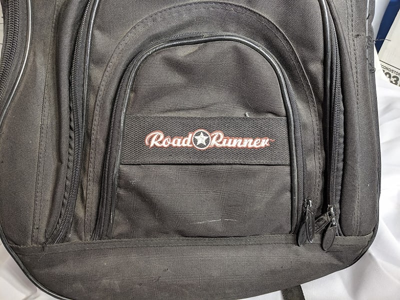 Road Runner Boulevard Series Soft Guitar Case, Gig Bag - | Reverb