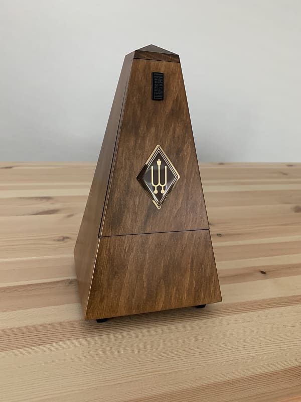 WITTNER 813M Metronome in Wood Casing, with Bell (Walnut, Mat | Reverb