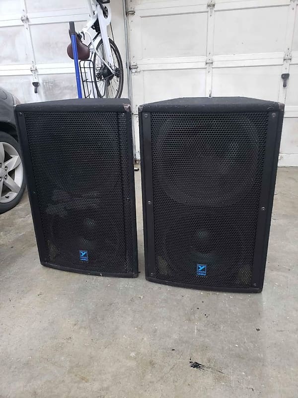 Yorkville Unity U15P 1000W 15" 3-Way Active PA | Reverb Canada