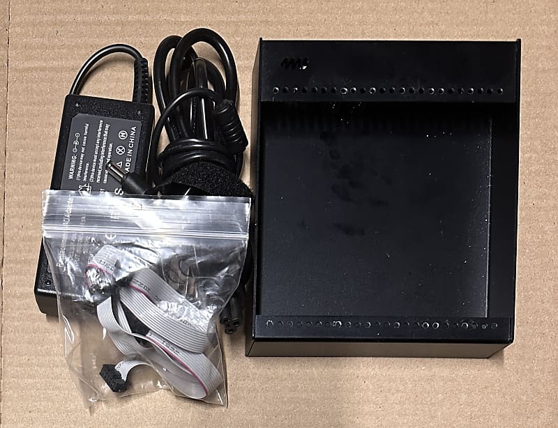 4ms Pod26 W/ 10 pin multi cable powered Eurorack skiff | Reverb