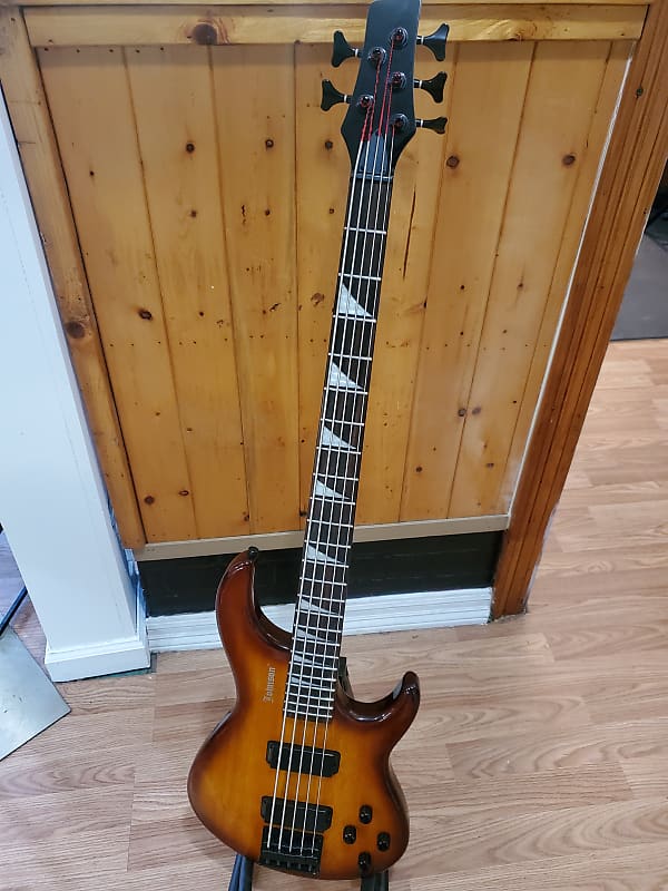 Johnson Longhorn 5 String Bass Sunburst | Reverb