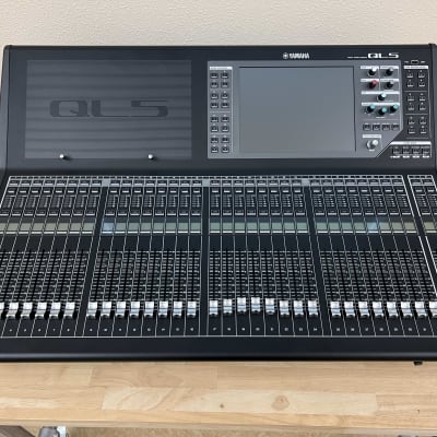 Yamaha QL5 Digital Mixing Console | Reverb