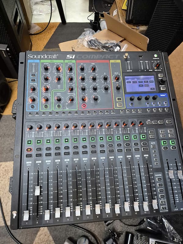Soundcraft Si Compact | Reverb