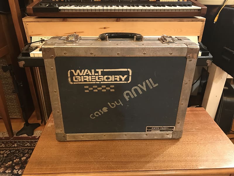 Anvil Cases VINTAGE Briefcase - Flight Case | Reverb