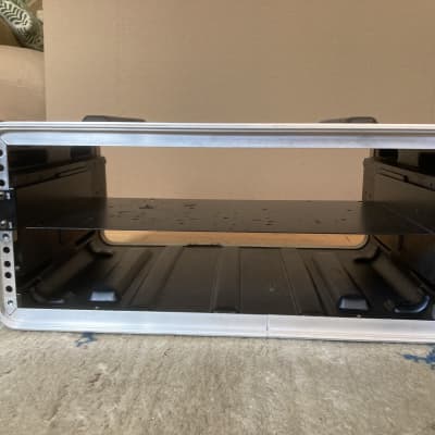 SKB 6-Space Rack Mount Case | Reverb