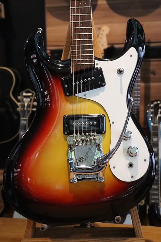 Mosrite '65 Ventures Sunburst Made in Japan | Reverb España