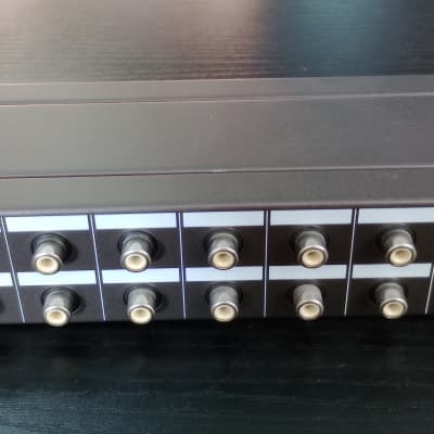 Tascam PB-32W Patch Bay Rack w/manual and cables *** FREE | Reverb