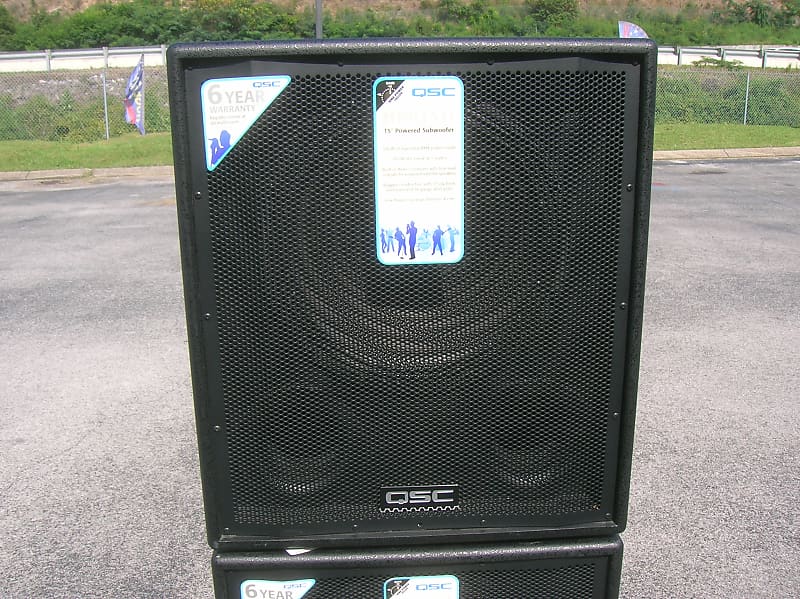 QSC HPR 151i 700 Watt 15" Powered Subwoofer New Old Stock | Reverb