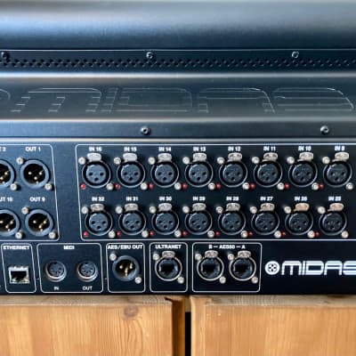 Midas M32 Live Digital Mixer **Mint Condition** - Original | Reverb UK