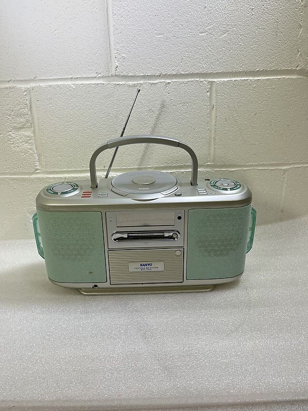 Sanyo MDC-3300 Minidisc cd tape Player Partly Functional. | Reverb UK