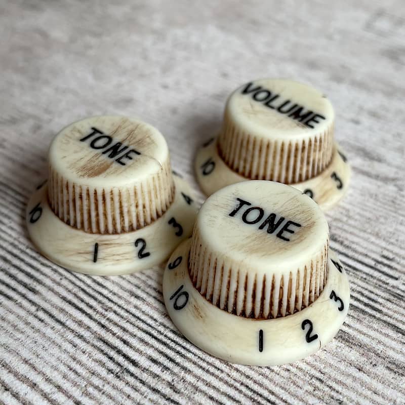 Relic Parchment Stratocaster/Strat Knobs #37 | Reverb