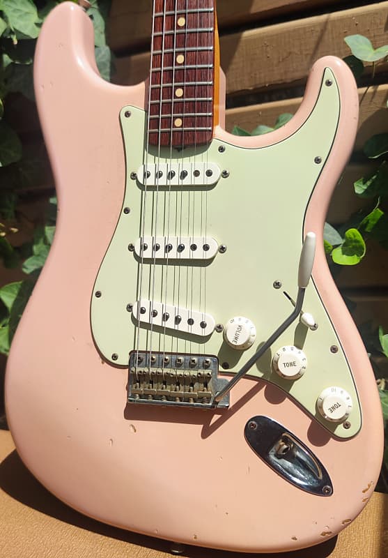 Fender Stratocaster Custom Shop Shell Pink | Reverb