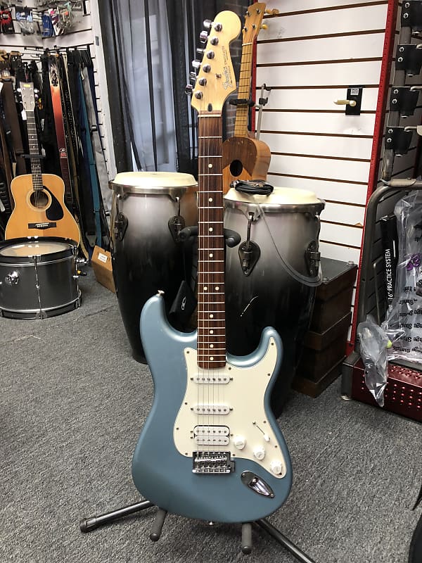 Fender Standard Stratocaster 1991-2006 - Blue Agave | Reverb Canada