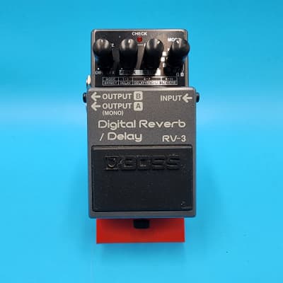 Boss RV-3 Digital Reverb / Delay Guitar Effects Pedal P-20278 | Reverb
