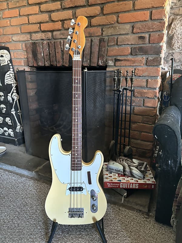 1970s Raven Short Scale Tele Bass | Reverb