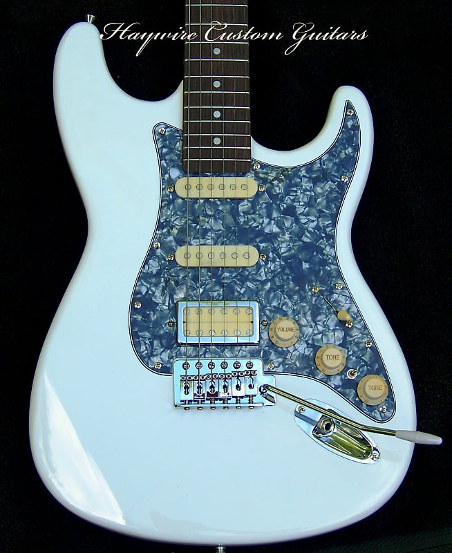 XX-Wide 2" Nut + Extra Light-5.7-lb White Stratocaster + | Reverb