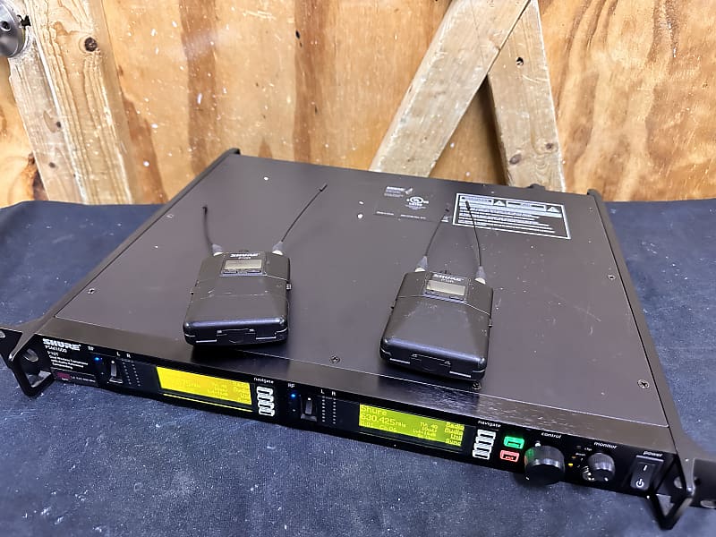 SHURE PSM1000 P10T L8 DUAL WIRELESS IEM TRANSMITTER w/2 P10R | Reverb