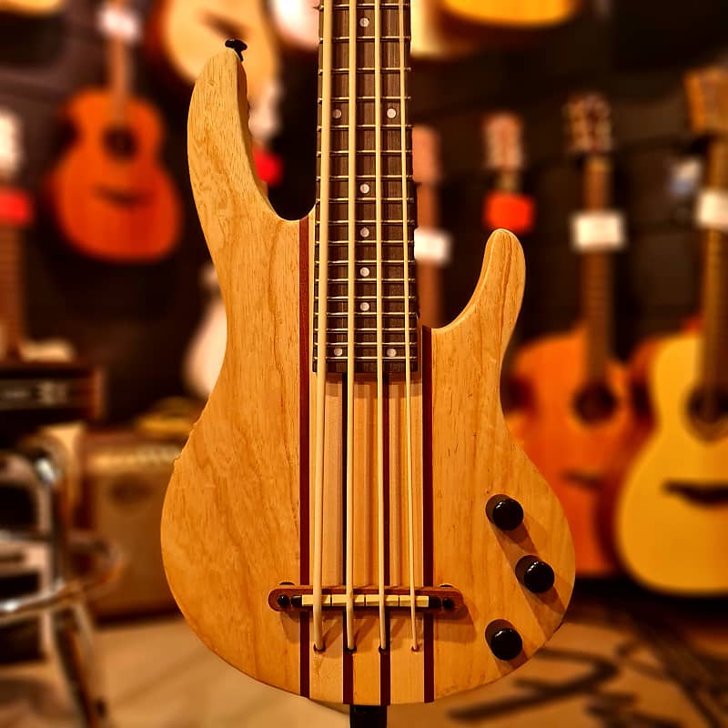 Mahalo MEB-1 NA | Reverb