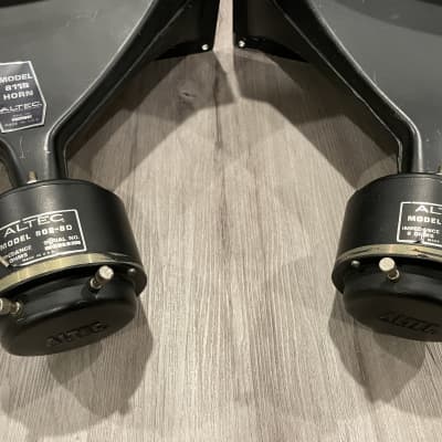 Altec Lansing model 811B Voice of the Theater horn and | Reverb