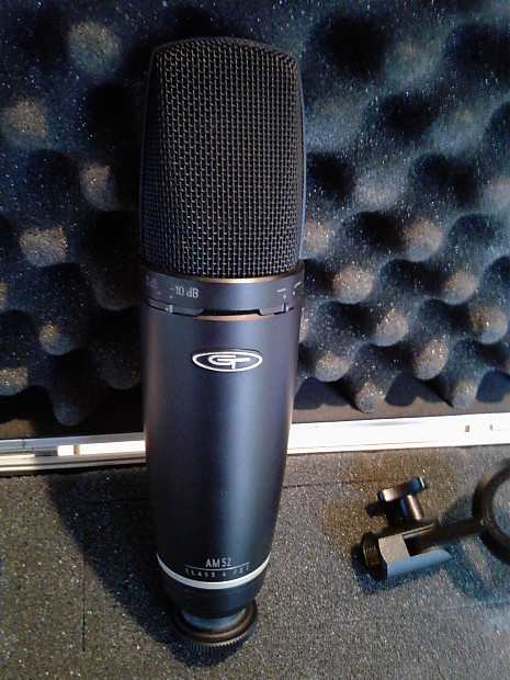 Alesis Groove Tubes AM 52 Studio Condenser Mic 2000 Black | Reverb