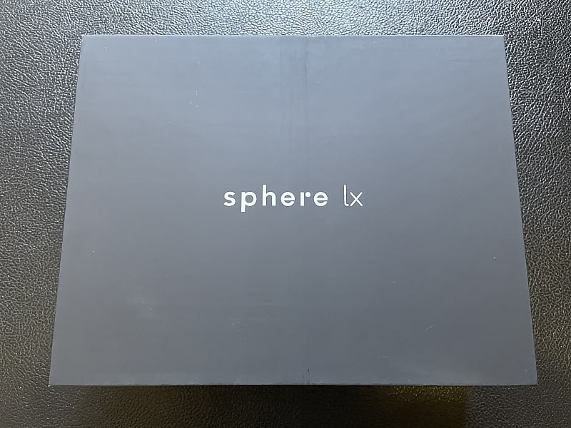 Universal Audio Sphere LX Large Diaphragm Modeling | Reverb Canada