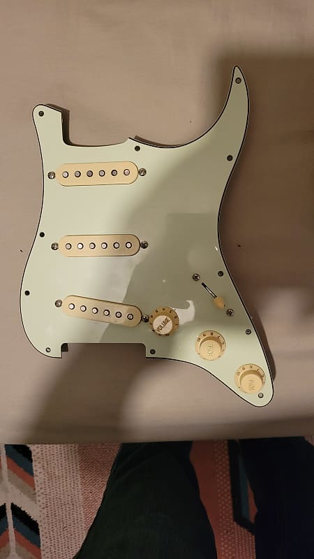 57/62 LOADED PICKGUARD - Mint green | Reverb
