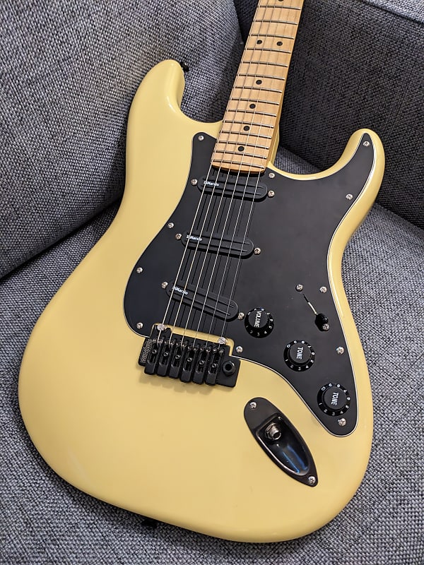 Partscaster Fender Player Partscaster Strat - Buttercream | Reverb