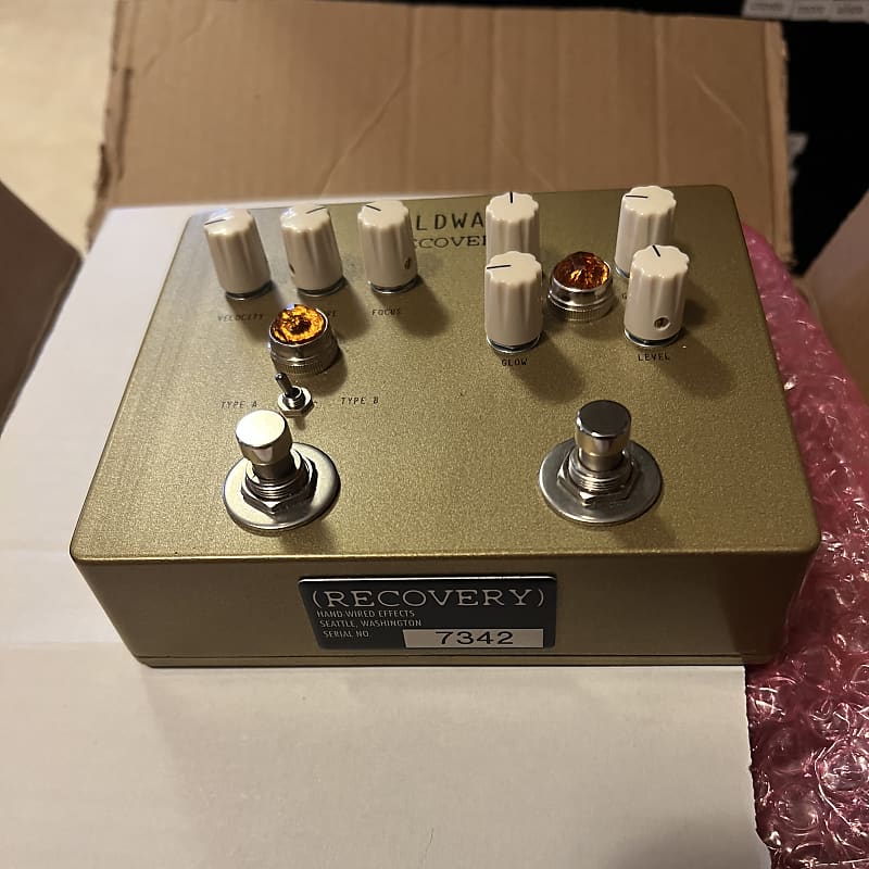 Recovery Effects GOLDWAVE 1-of-3 White Gold + Shortwave in | Reverb