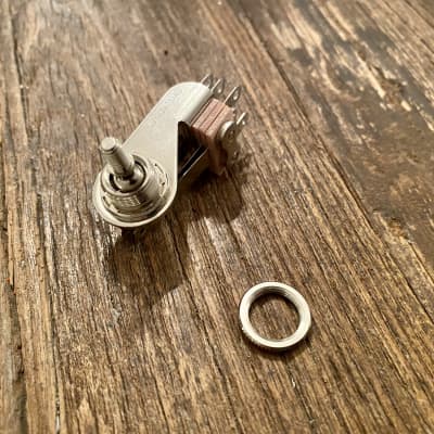 Switchcraft Right Angle 3-Way 3-Pickup (SG Custom) Toggle | Reverb