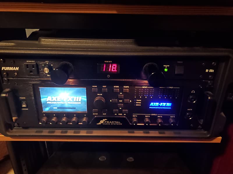 Fractal Audio Axe-FX III w/case/Furman M8Dx | Reverb