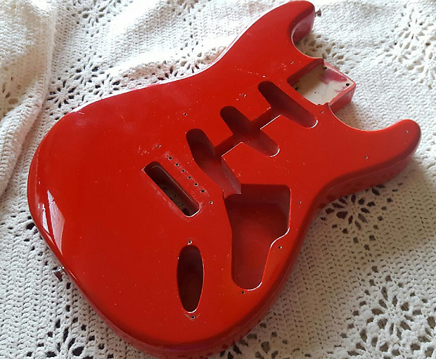MIJ stratocaster 90's RED, price drop/with bridge | Reverb
