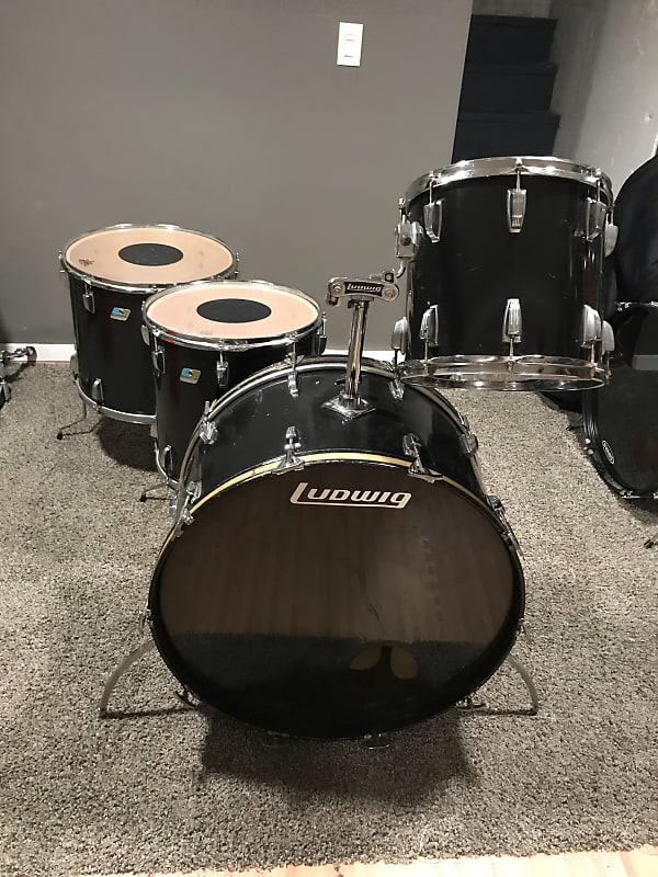 Ludwig Classic 80's Black cortex 26" bass drum | Reverb